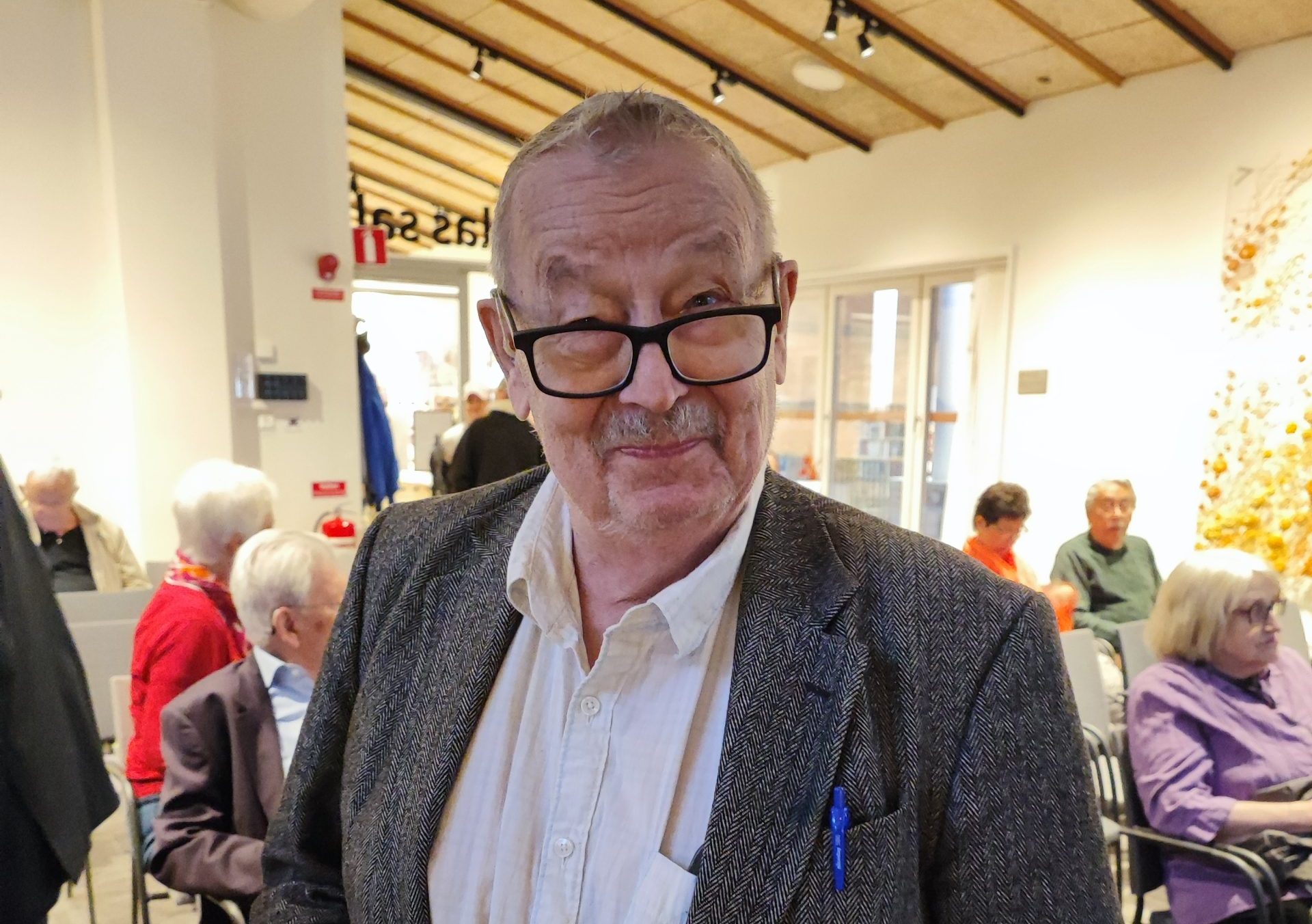 Uppsala Fredspris 2024 tilldelas Läkare i Världen läkaren Lars ...